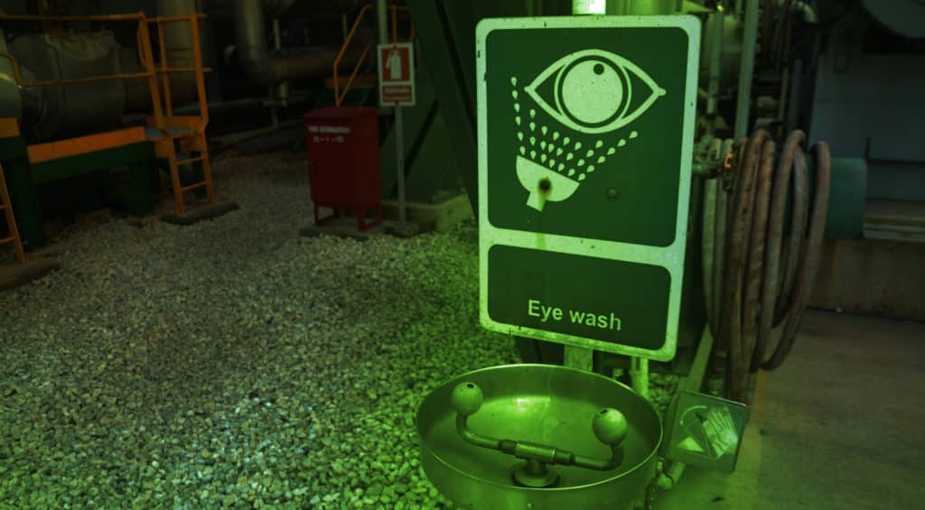 APS LW400 Eye-wash Station LED Green Light - APS